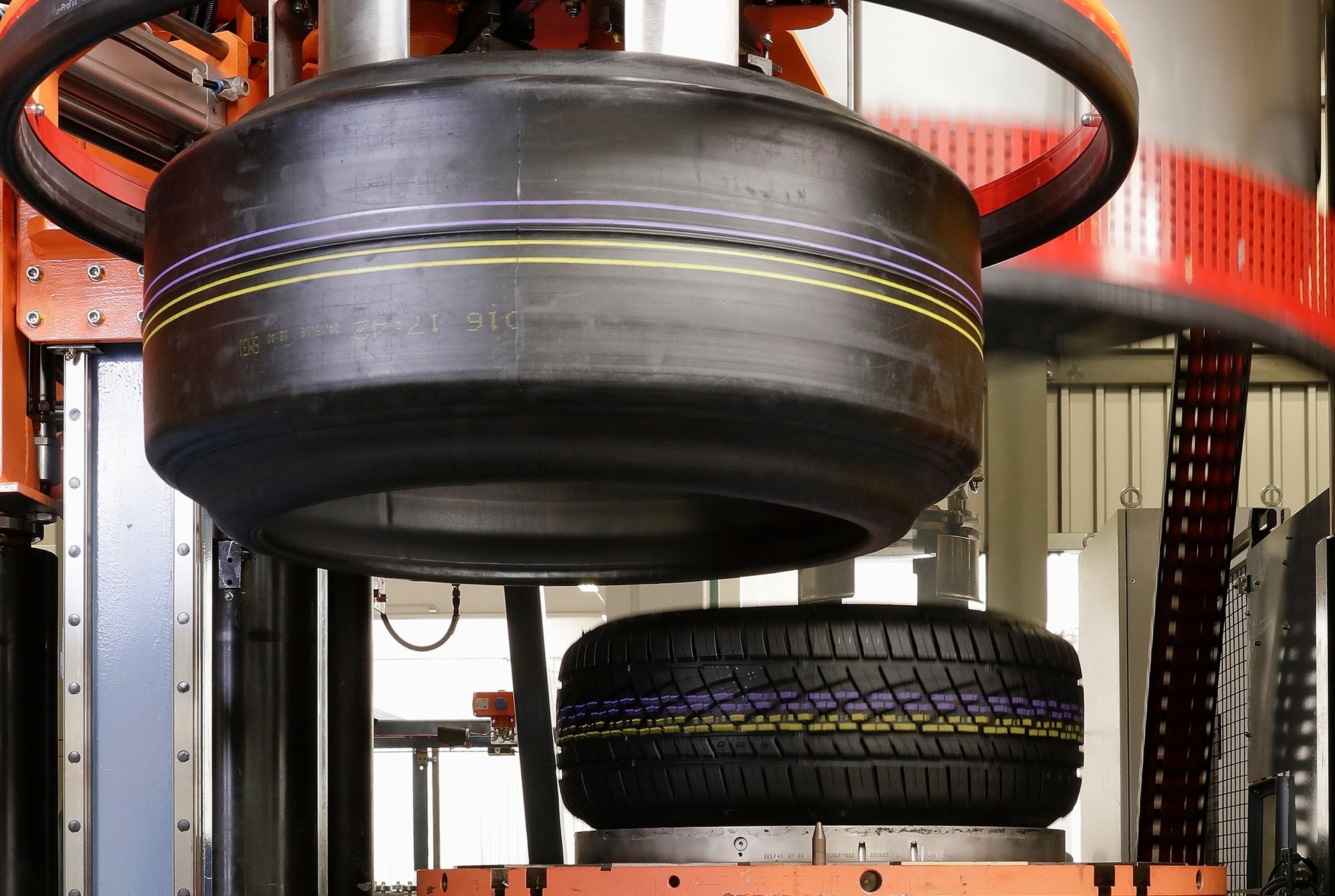 Electric vehicle tires – Everything you need to know | Continental tires