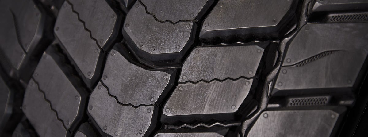 Hybrid HD5/HS5 Tires: More Mileage, More Safety