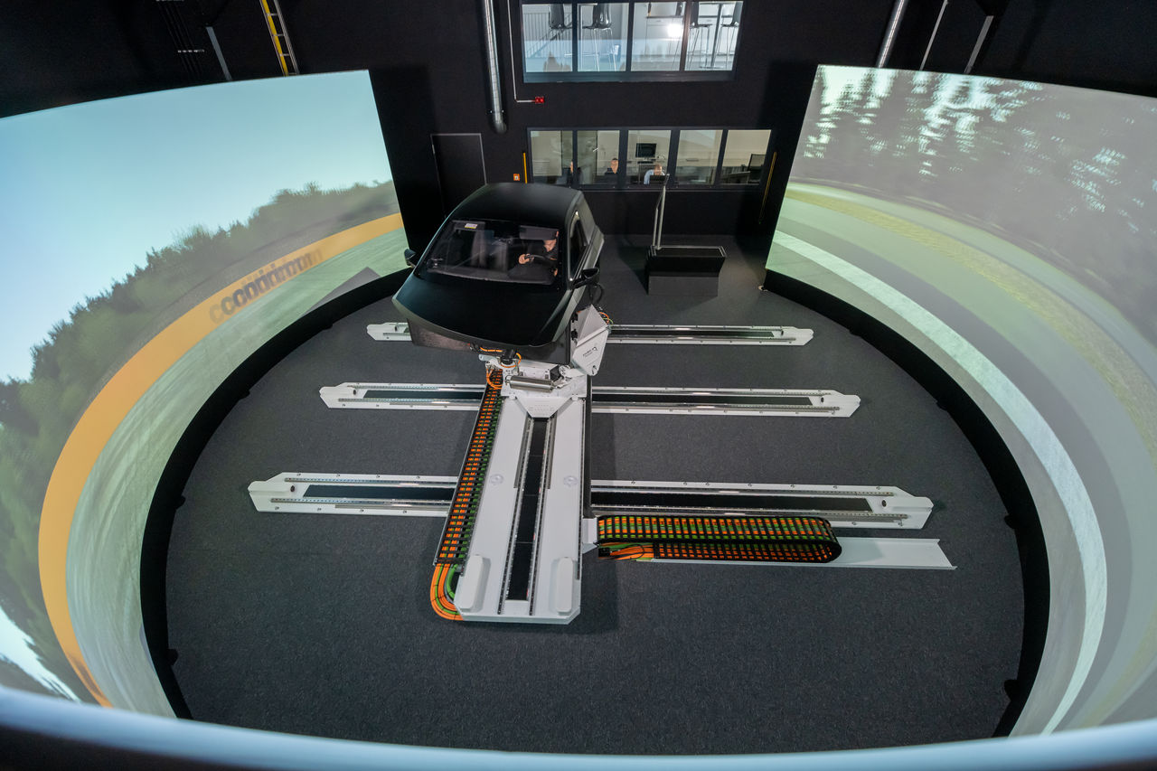 Continentals New Driving Simulator - Test tires without building them first